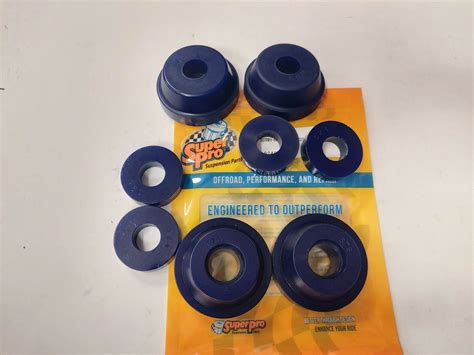 Triumph Tr7 Tr8 Front Subframe Bush Kit Kit Of 8 Bushes