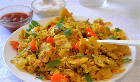 Veg Kothu Parotta Curried Shredded Bread South Indian Food Currybliss