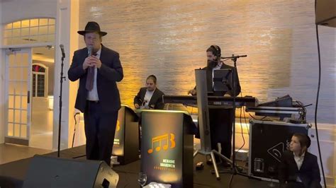 Sruly Hollander מי אנכי Youtube Music