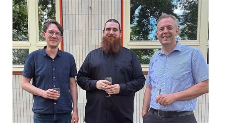 Foto Von Prof Süssmuth Prof Niedermeyer Und Dr Maik Damm Vor Dem L Bau Tu Berlin