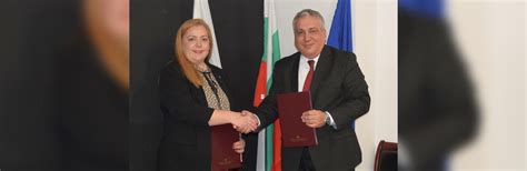 ПОДПИСАНИ БЯХА НОВ КОЛЕКТИВЕН ТРУДОВ ДОГОВОР И СПОРАЗУМЕНИЕ ЗА ДЪРЖАВНИТЕ СЛУЖИТЕЛИ В НСИ