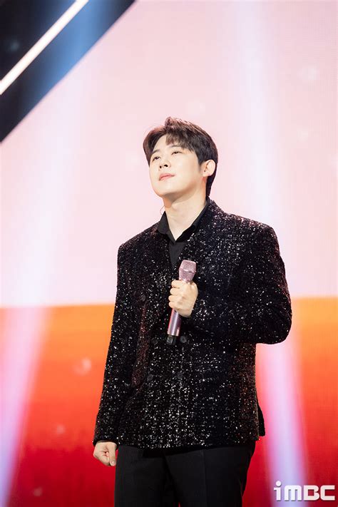 가을에는 역시 나지금은 감성 트롯 진욱의 계절 인터뷰m 가을에는 역시 나지금은 감성 트롯 진욱의 계절 인터뷰m