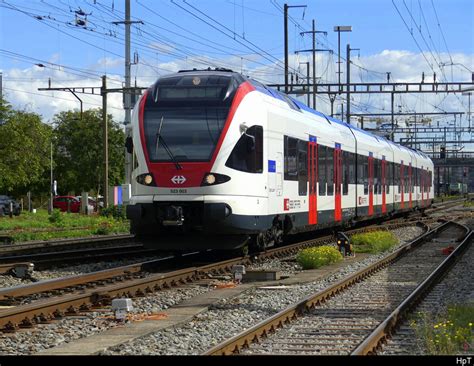 Sbb Rabe 523 003 Unterwegs In Pratteln Am 20240930 Bahnbilderde