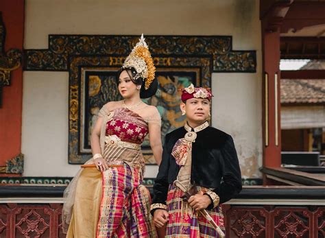 Undangan Pawiwahan Emy And Boncel Ngundangonlineyuk