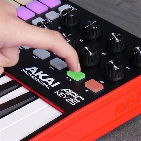 میدی کیبورد کنترلر پرتابل AKAI مدل APC Key MK در ایران صوت