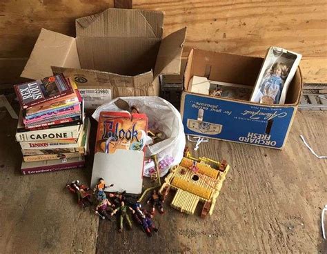 Hook Toy Set Books And Dolls Sherwood Auctions