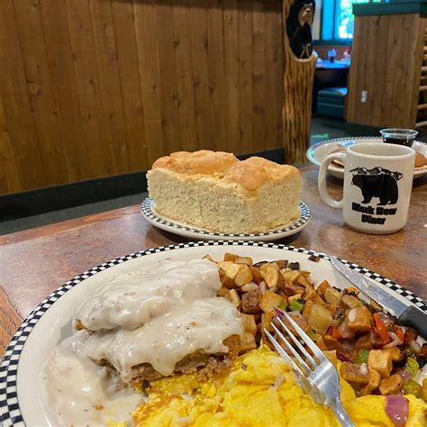 Black Bear Diner Lakewood Menu Prices And Restaurant Reviews