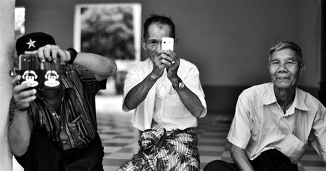 Multimodal Self Supervised Learning Mimics Human Learning