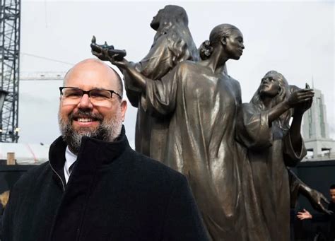The Symbolism Of The Five Wise Virgins Sculpture On Temple Square