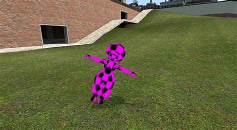 so i tried to import this model into gmod dont ask and it turned out like this any tips on