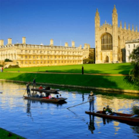 大学校门 该打开了