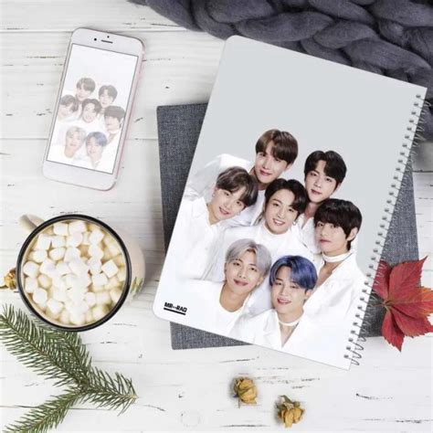 دفتر مشق طرح بی تی اس گوگولیجات