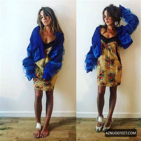 Constance LabbÉ Feet Aznudefeet