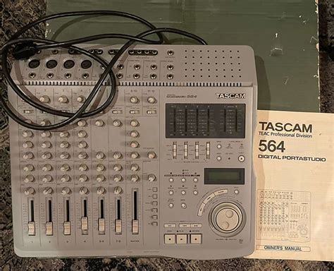 Tascam Digital Portable Digital Multitrack Recorder Studio Reverb