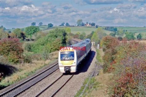 Photo Class 168 Unit 168110 Dmu Nr Fenny Compton Nov 2002 £175