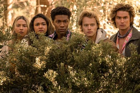 Outer Banks Season 2 Cast Whos Who