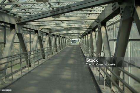 강철로 만든 다리 빔 교량 건설 고속도로를 가로 질러 횡단 강철에 대한 스톡 사진 및 기타 이미지 강철 개발 건축물 Istock