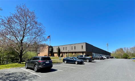 60 Pulpit Rock Rd Pelham Nh 03076 Industrial For Lease Loopnet