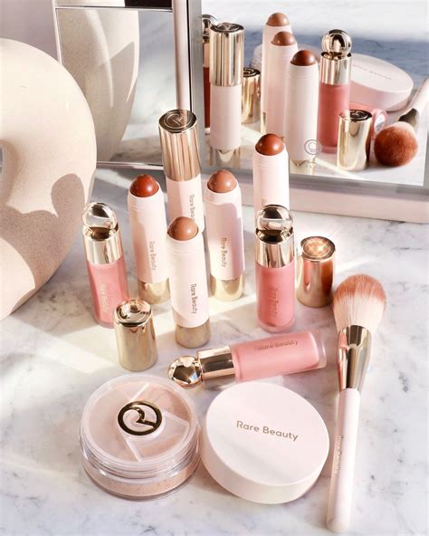 Rare Beauty By Selena Gomez Maquillaje En Tendencia Rutina Diaria De