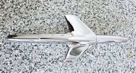 1951 1952 Chevrolet Hood Ornament Emblem Genuine Gmc 11 Original Used