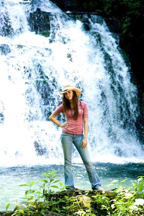 Hannah Montana The Movie 2009 Hannah Montana The Movie Hannah Montana Hannah Montana Outfits