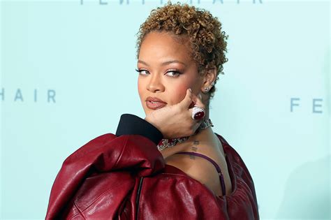 Rihanna Releasing First New Song In Years Caribbean Broadcasting