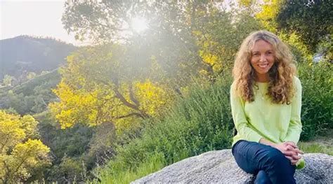 Middle Aged People Have More Adventurous Sex Study Says Awaken