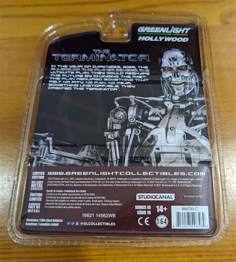 Greenlight Hollywood The Terminator 1977 Dodge Monaco Chase Green Rims