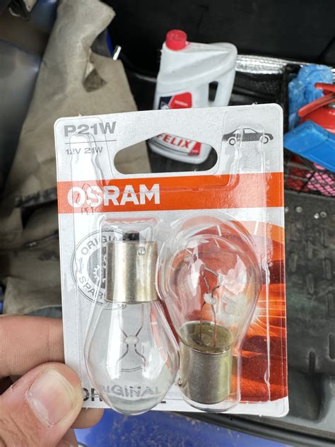 3️⃣5️⃣ Замена ламп стоп-сигнала. — Lada Калина Универсал (1G), 1,6 л ...