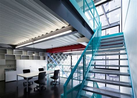 Set Design Studio In Japan By Mattch Plays With Theatrical Imagery