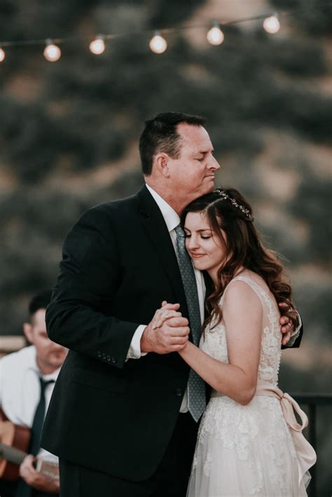 Perfecting The Father Daughter Dance Socialandpersonalweddings Ie