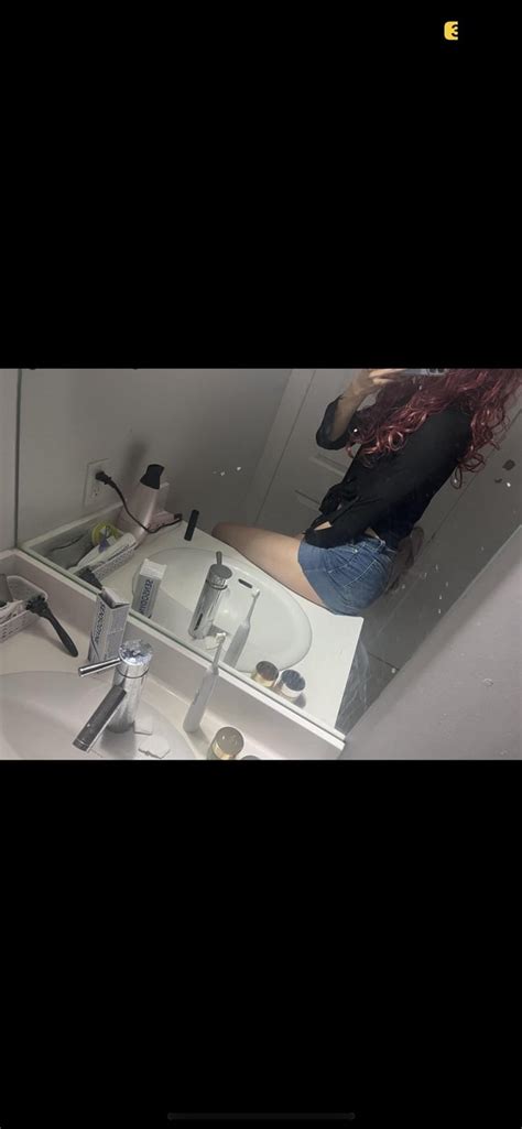 You Like My Tiny Asian Body Daddy🐰🥵 Rfemboyfashion