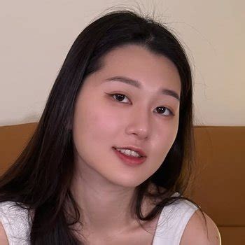 Joanna Wei Photos Watch Her 0 Free HQ Galleries At FreeOnes