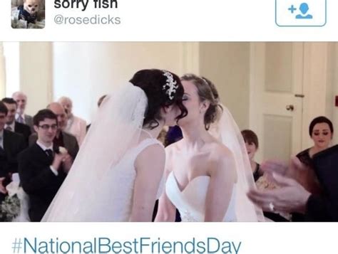 17 Times Gals Were Just Really Great Pals
