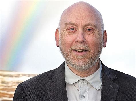 Snorri Bíður Eftir Svari Vikublaðið