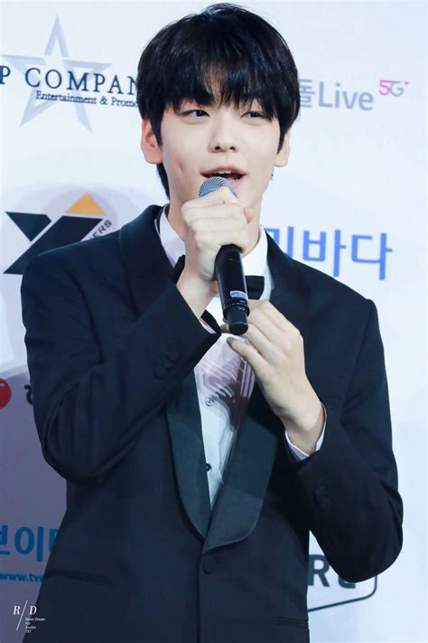 Pin De Im Sunshine Em Txt Choi Soobin