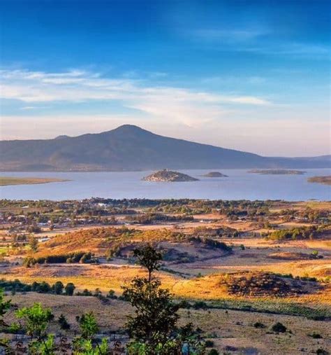Conoce El Lago De Pátzcuaro ¡una Belleza Natural Michoacana El Souvenir