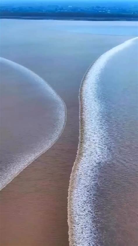 Waves Collide Each Other Rbeamazed