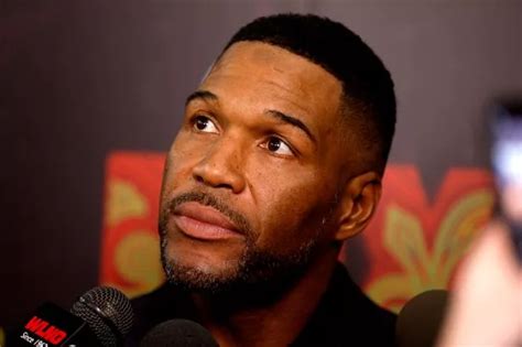 Michael Strahan Footage That Needs Burning Fox Nfl Boos National