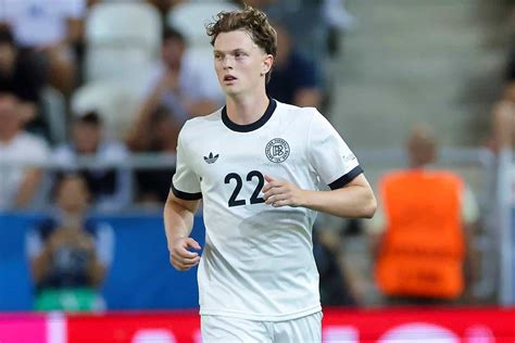 Geheimtreffen Mit Eberl Gladbach Macht Ernst Bei Bayern Spieler