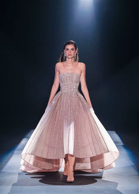 Pin De Mokota Kitsaragi En I ️clothes Vestidos De Novia Vestidos De