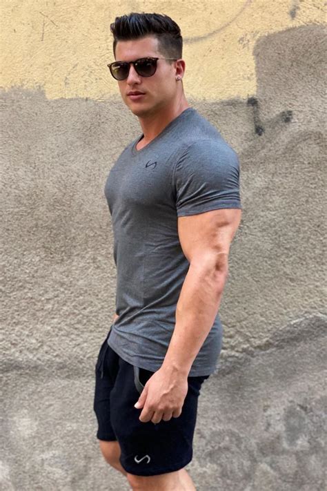 Pin On Handsome Guy And Mens Fitness