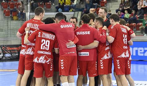 50 Yellow Cup Schweiz Feiert Auftakt Sieg Gegen Rumänien Handball