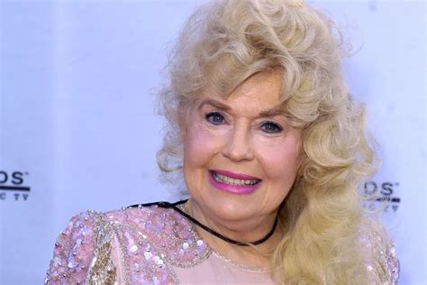 Donna Douglas Net Worth Manhattan Society
