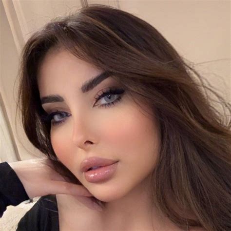 Zhalia Sirwan Zhaliasirwann Snapchat Stories Spotlight And Lenses