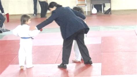 კარატე Youtube