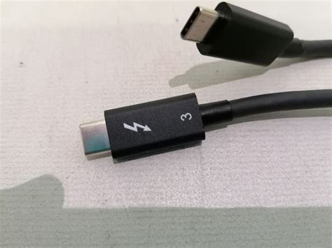 Lenovo Thinkpad Thunderbolt Telakka RMIT