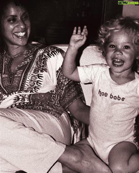 Karyn Parsons Wiki Biography Age Gallery Spouse And More