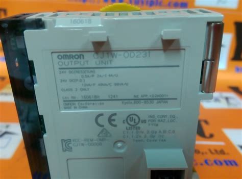 OMRON CJ W OD PLC MODULE