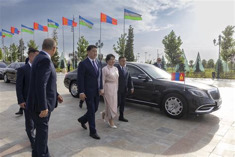 Монгол Улсын Ерөнхийлөгч У Хүрэлсүхийн Бүгд Найрамдах Узбекистан Улсад хийх төрийн айлчлал эхэллээ